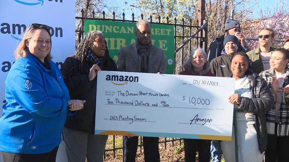 Amazon volunteers support Baltimore community garden
