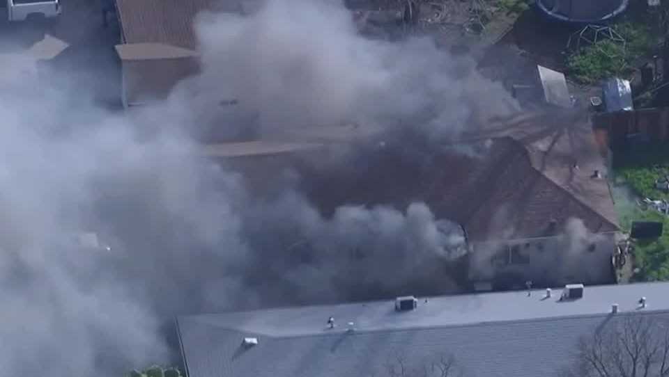 Sacramento woman grateful she escaped duplex fire