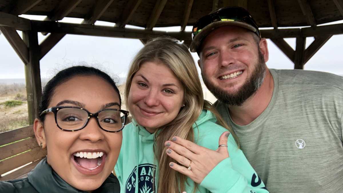 Video: WJCL reporter out on assignment captures couple's special moment ...