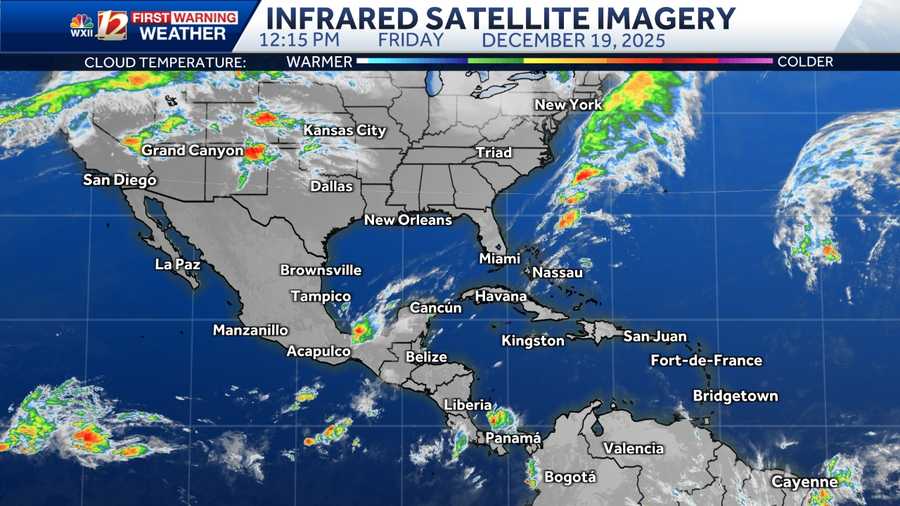 Big waves from Hurricane Erin in North Carolina: track and maps