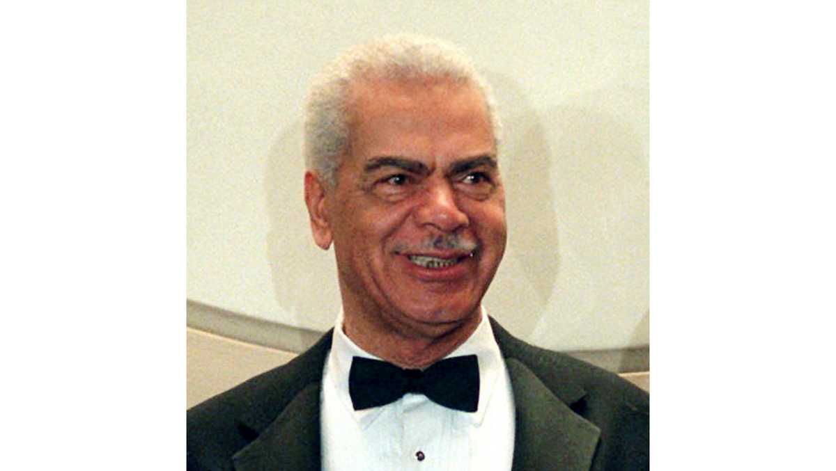 'Cosby Show' actor, Broadway star Earle Hyman dead at 91