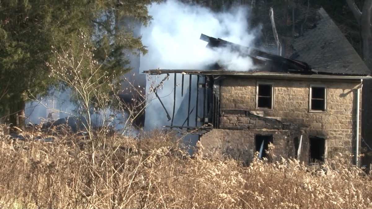 East Huntingdon fire: Two people die in Westmoreland County fire