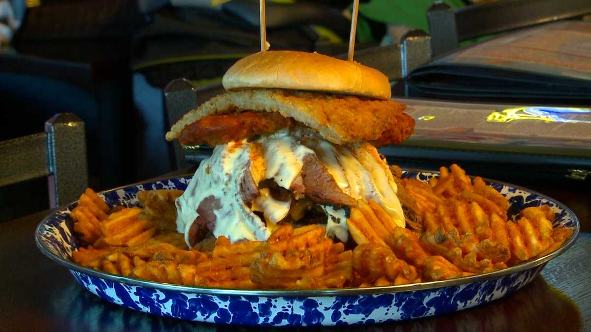 Mother of 4 trounces behemothic burger challenge multiple times