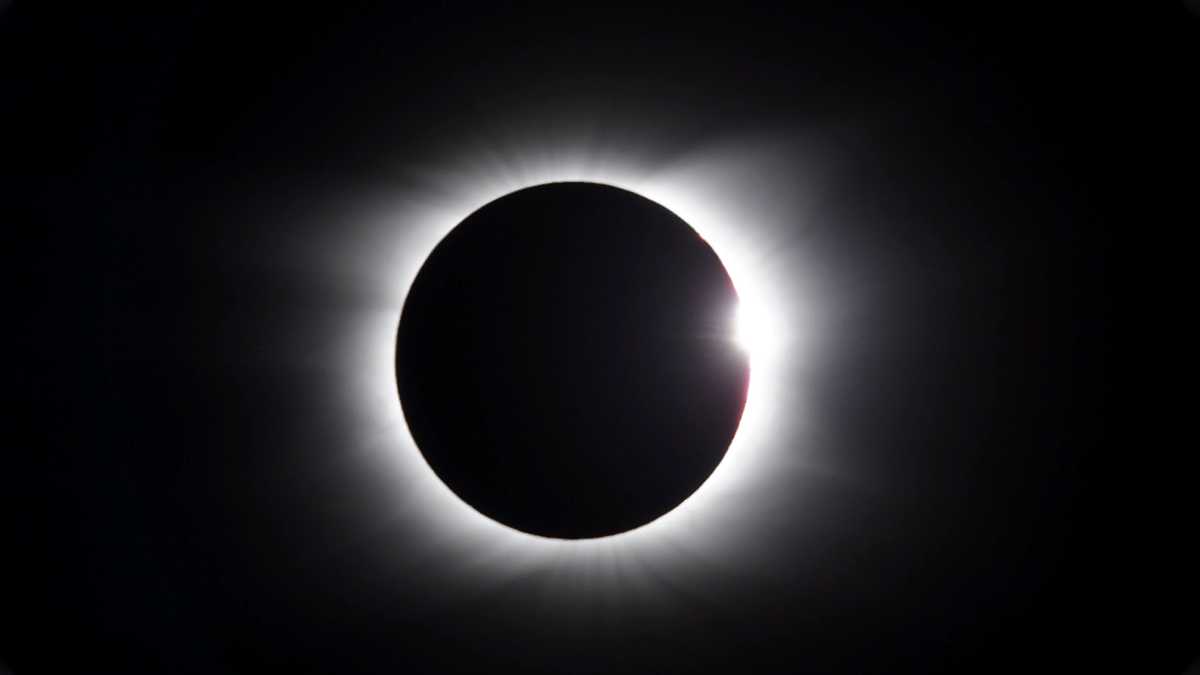 Solar eclipse forecast for Vermont and New York