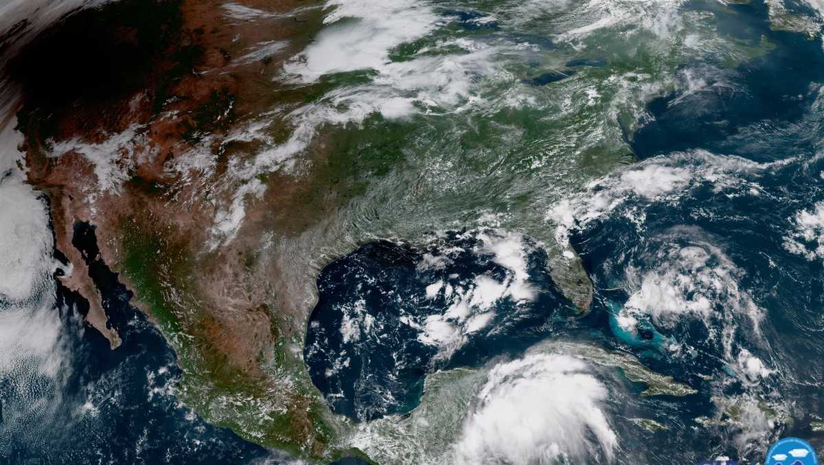 Stunning views show moon’s shadow cross US during eclipse
