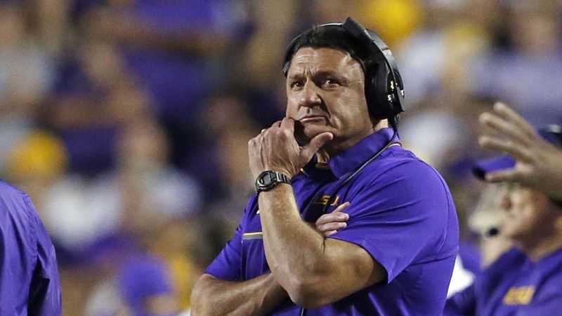 Guice runs for LSU-record 285 yards, No. 25 Tigers roll