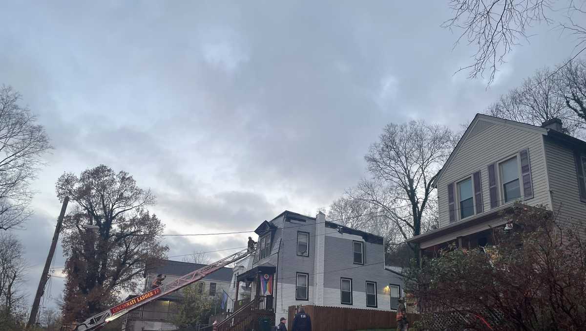 Officials: Man charged with arson after house fire in Riverside