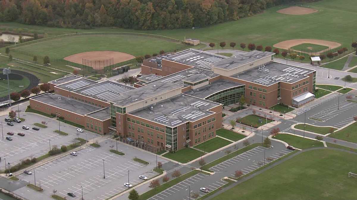 Loaded gun found in locker at Edgewood High School