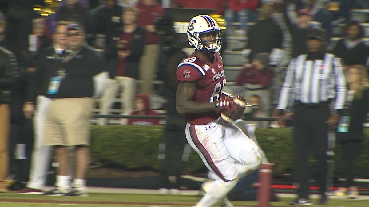 South Carolina beats Vandy 24-7 with Edwards career game