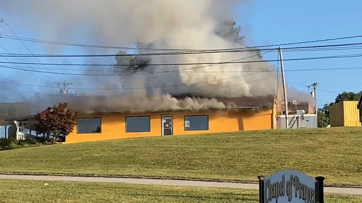 Fire destroys popular Mexican restaurant in southern Indiana
