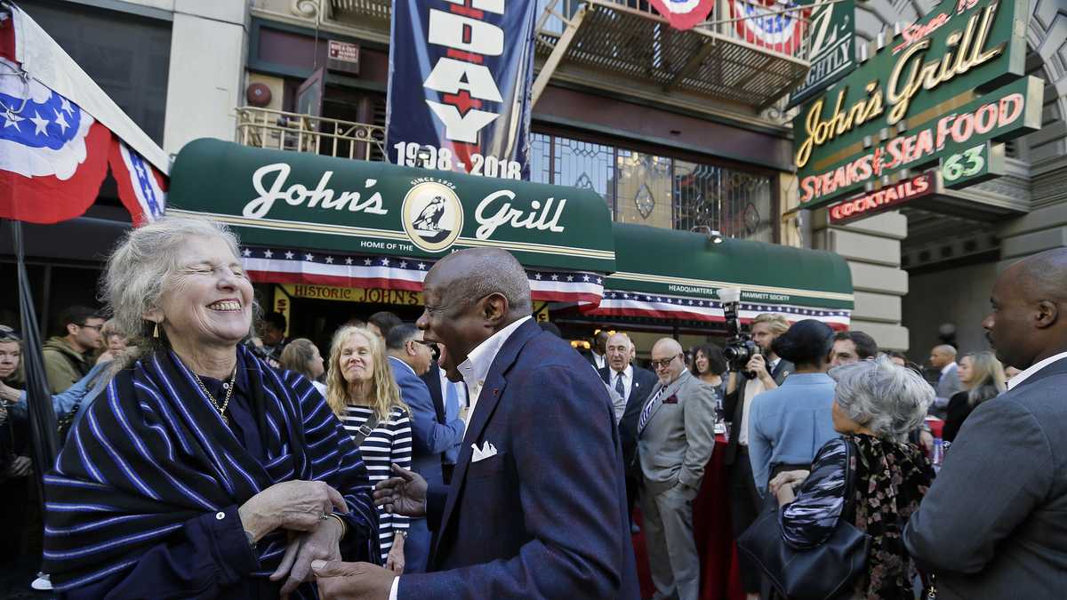 Photos: Americans turn out in record numbers for midterm elections