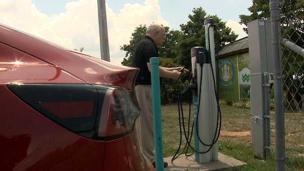 LG&E and KU bringing more EV charging stations to Kentucky