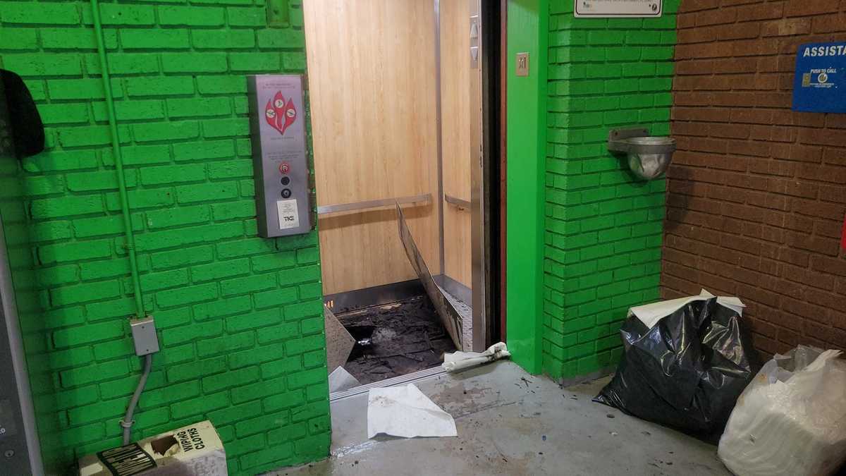 Worker falls down elevator hoistway in South Florida