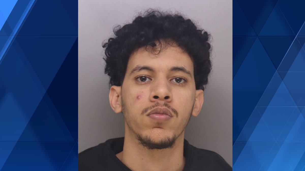 Court docs: Amazon worker accused of stealing packages, listing them ...