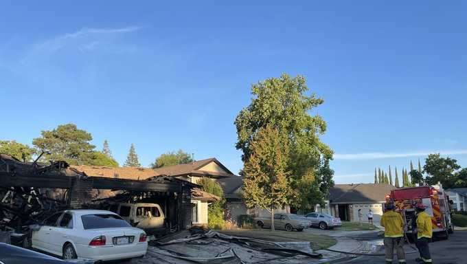 Fire crews respond after 2 houses burn in Elk Grove