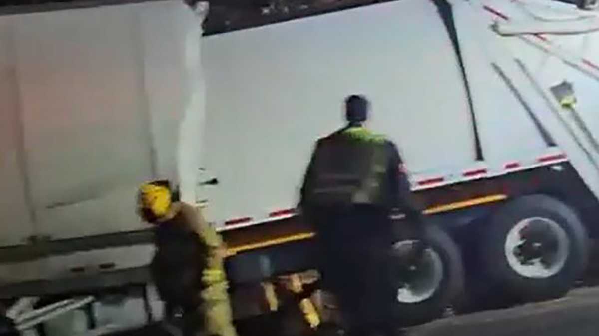 Fatal crash closes southbound I-95 in Elkridge