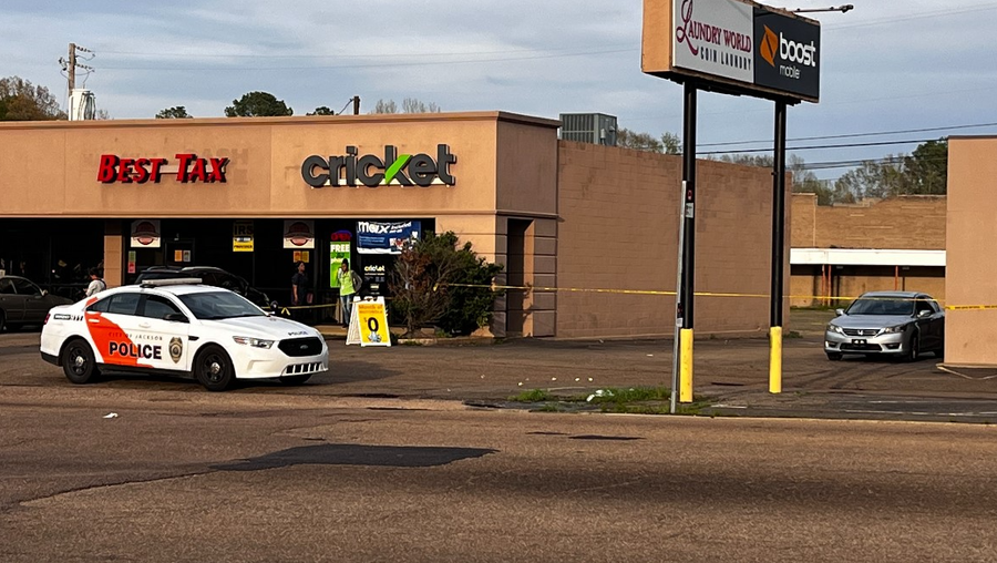 Jackson police investigating apparent shooting