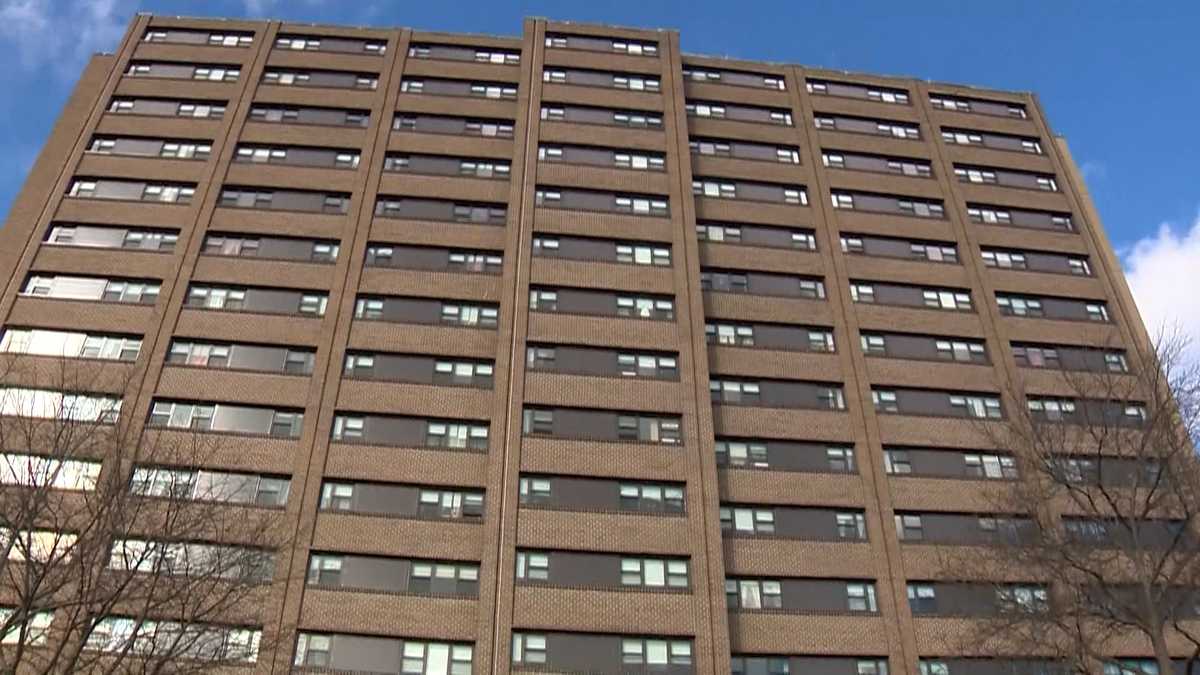 Hundreds out of Worcester apartment building for weeks after pipe bursts