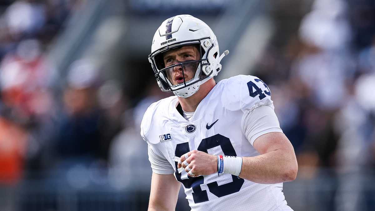 A plot twist from what college football has become: A player who stayed