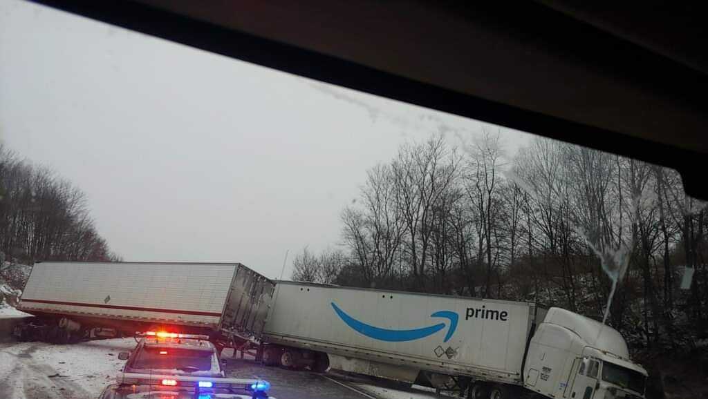 Multivehicle crash shuts down part of I-80 westbound in Clarion County