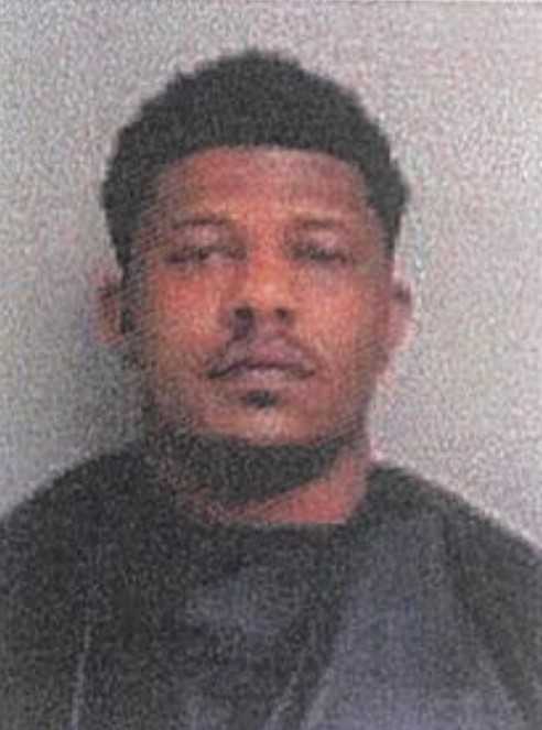 South Carolina: Suspect barricades himself in apartment, takes hostage