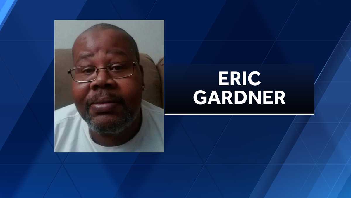 Louisville man dies days after being rescued from burning home Louisville man dies days after being rescued from burning home