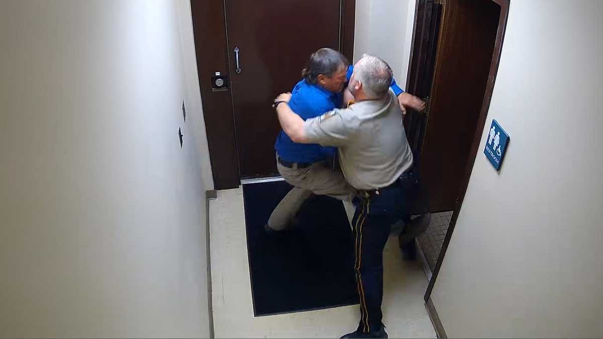 Man convicted of sex crimes in Rankin County attempts to escape custody