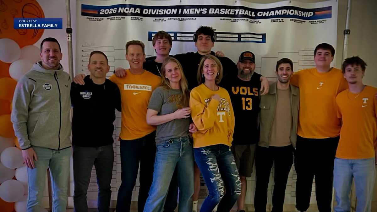 Estrella family enjoying Tennessee's tournament run