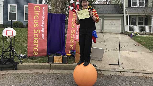 Circus Greg takes act to local neighborhoods to entertain people for free