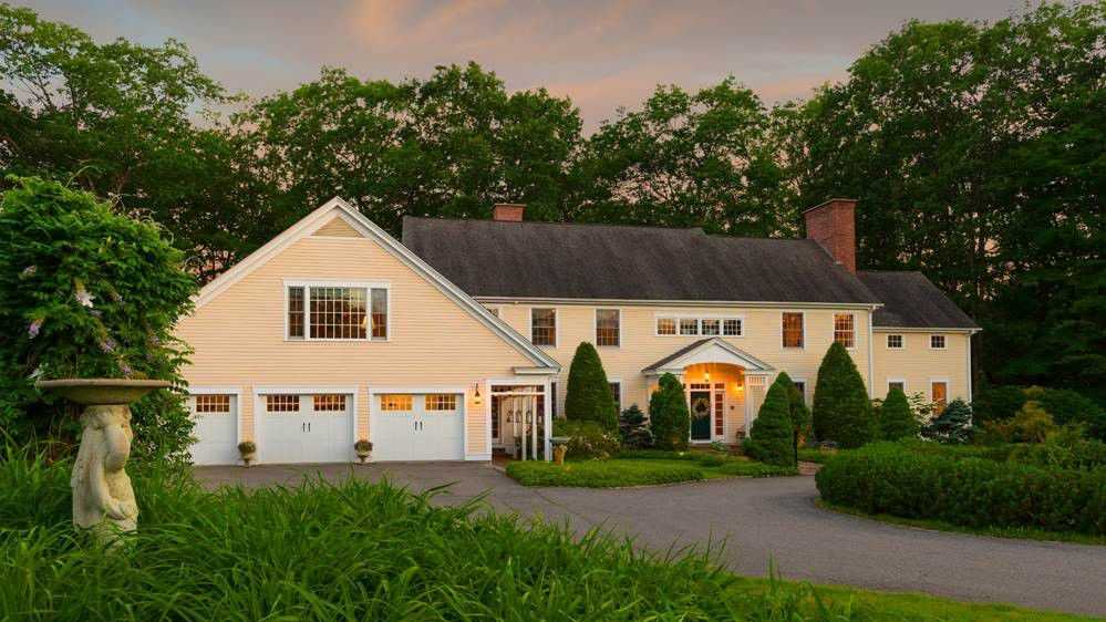 Mansion Monday: The beauty of an English country estate in the heart of ...