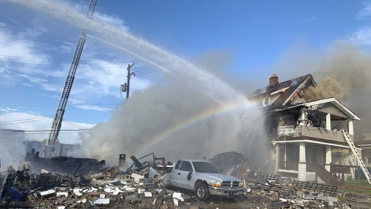 FD: Fire leads to multiple explosions at Ohio auto repair shop