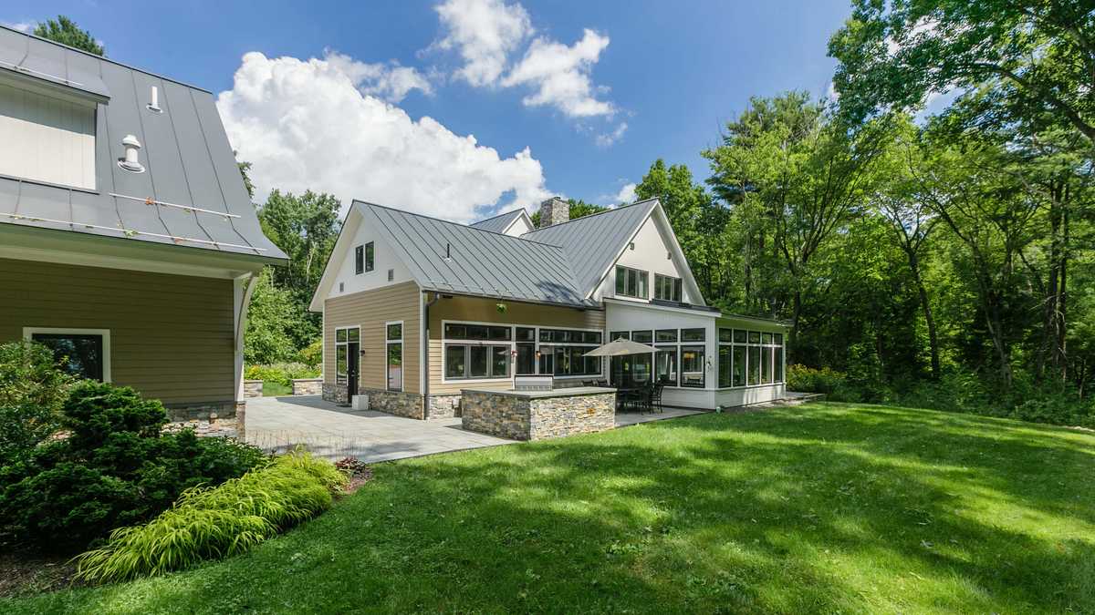 Private family compound on market in Lincoln for $3.45M