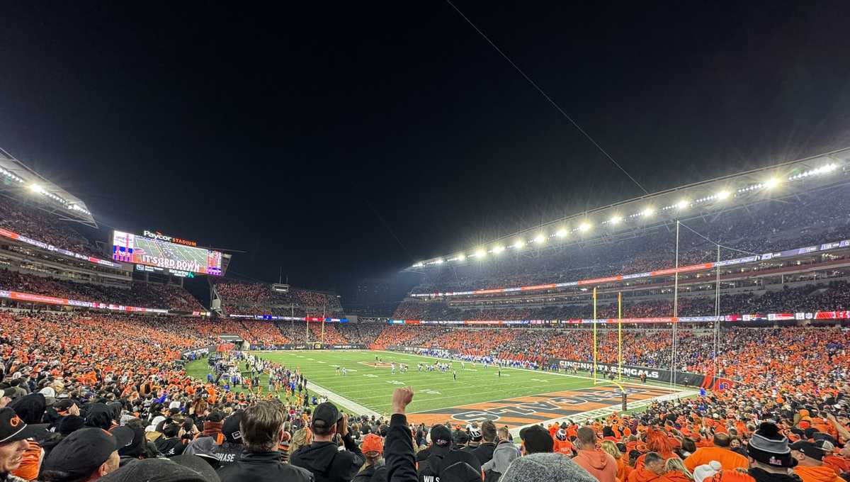 Bengals draw second largest crowd in franchise history for SNF