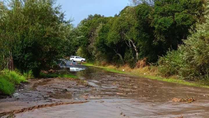 Mud closes Elkhorn Road in Monterey County following first rain