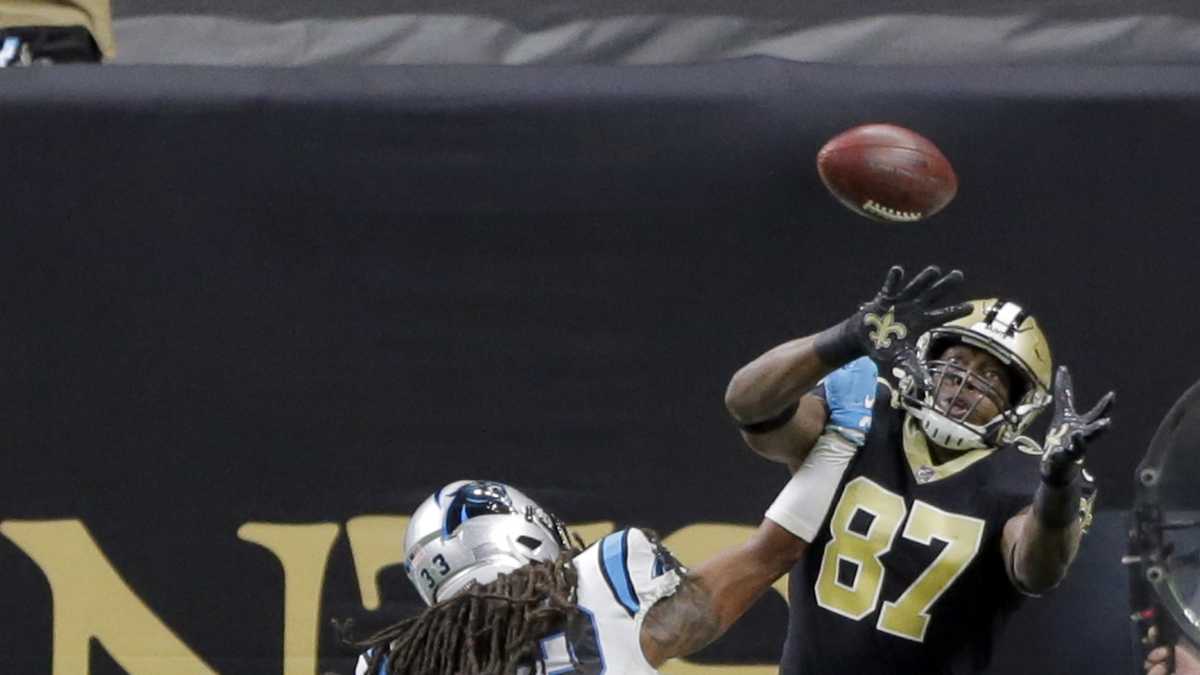 PHOTO GALLERY: Saints beat Panthers 27-24