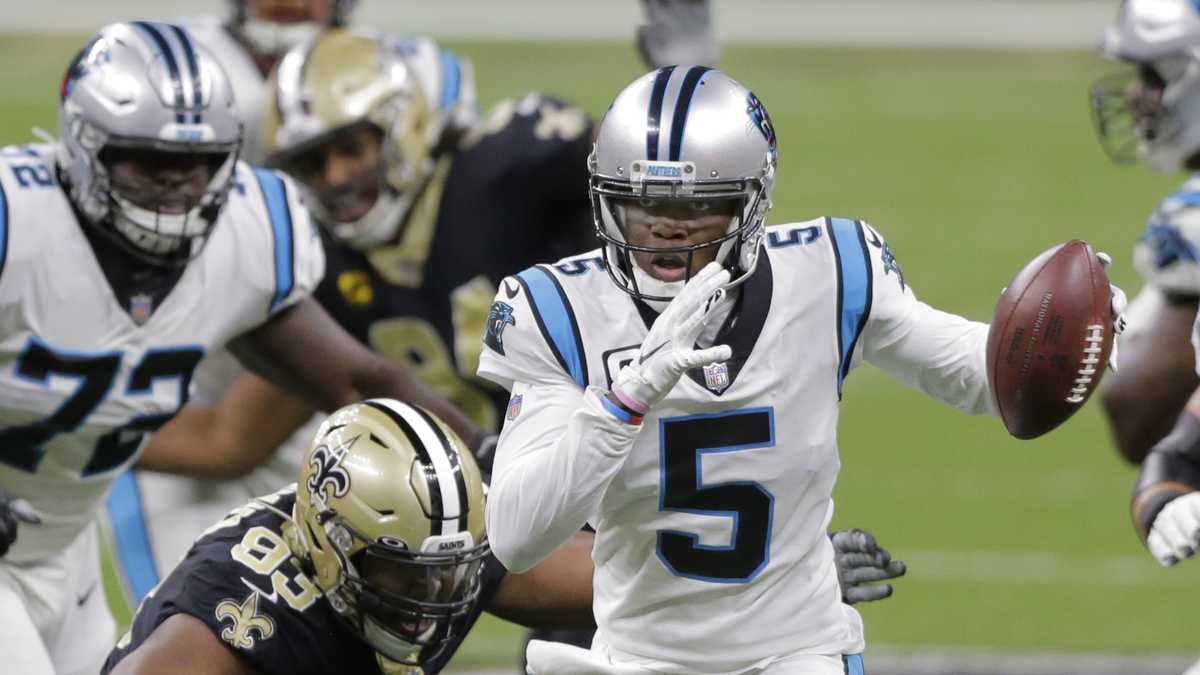 PHOTO GALLERY: Saints beat Panthers 27-24