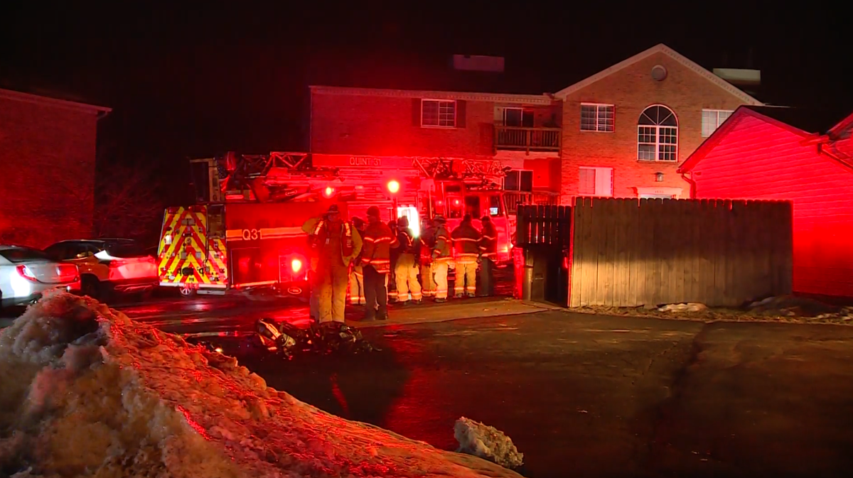 Fire: 3 hospitalized, 5 rescued from overnight apartment fire in Fairfield