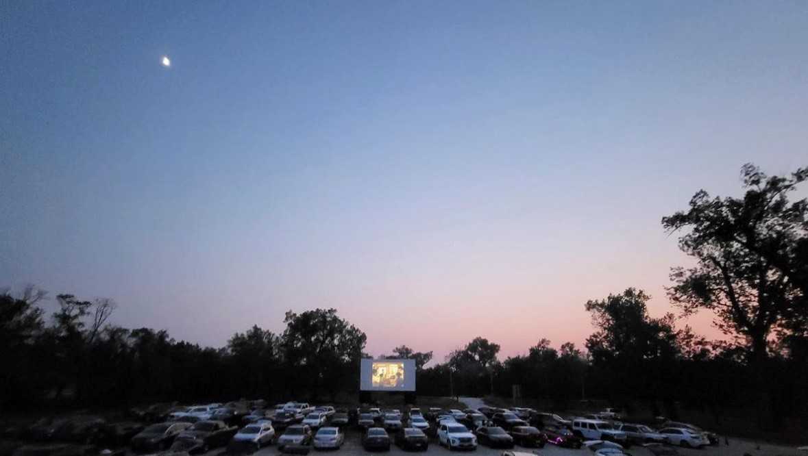 Bellevue Falconwood Drive-In Theatre showings