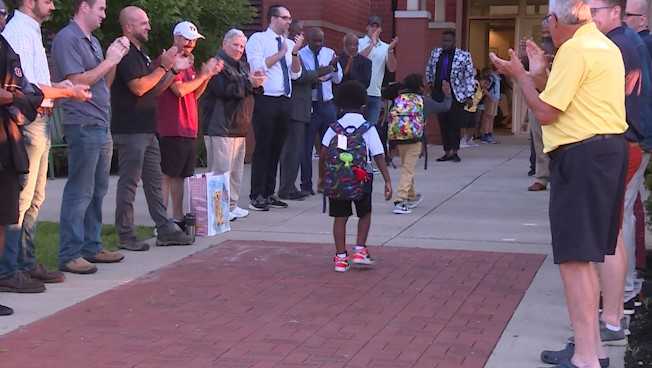 Million Fathers March: Fathers show support for Cincinnati Public ...