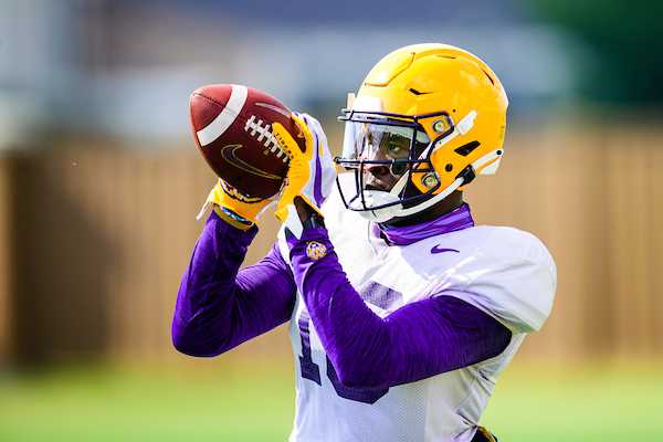PHOTO GALLERY: LSU Tigers put on the shoulder pads for the first time ...