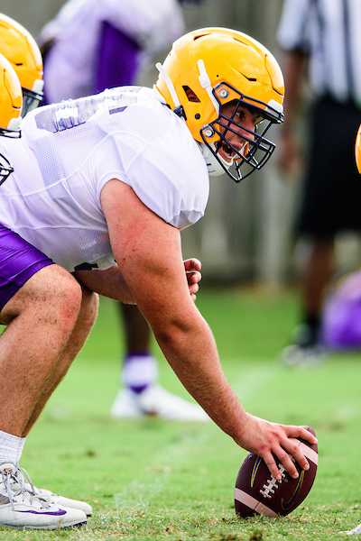 PHOTO GALLERY: LSU Tigers put on the shoulder pads for the first time ...