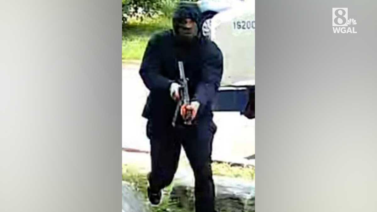 FBI offering reward in Pennsylvania armored truck robberies
