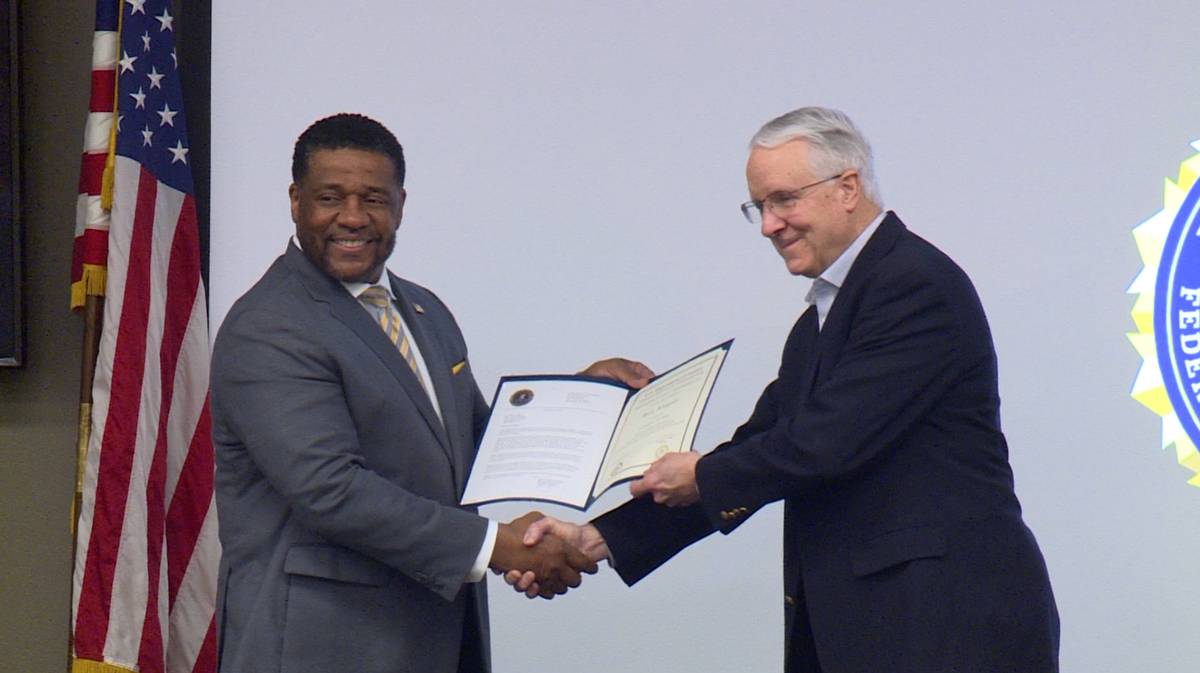 FBI graduates more than two dozen people who completed the Citizen's ...