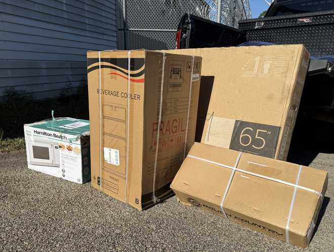 GA: FedEx subcontractor drivers arrested in package theft ring tied to ...