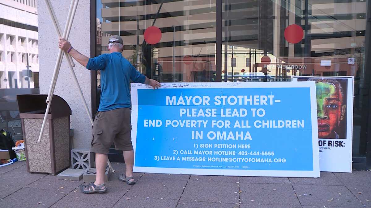 Retired mental health professional discusses link between child poverty ...