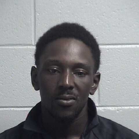 South Carolina: Diaper thief waves gun around