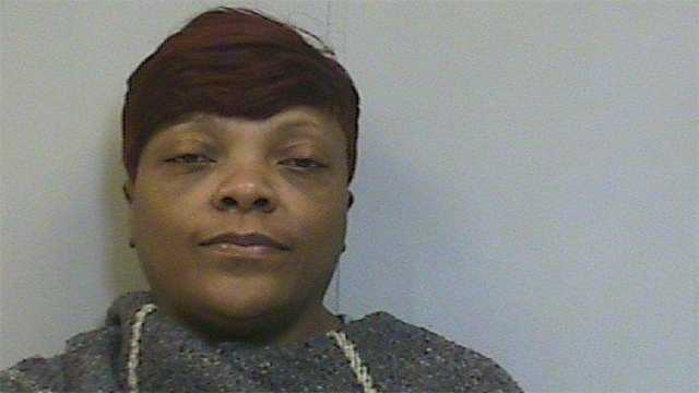 Woman accused of shooting boyfriend, Natchez police say