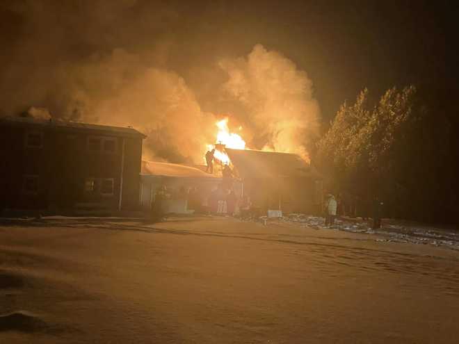Saint Albans fire department investigates overnight fire
