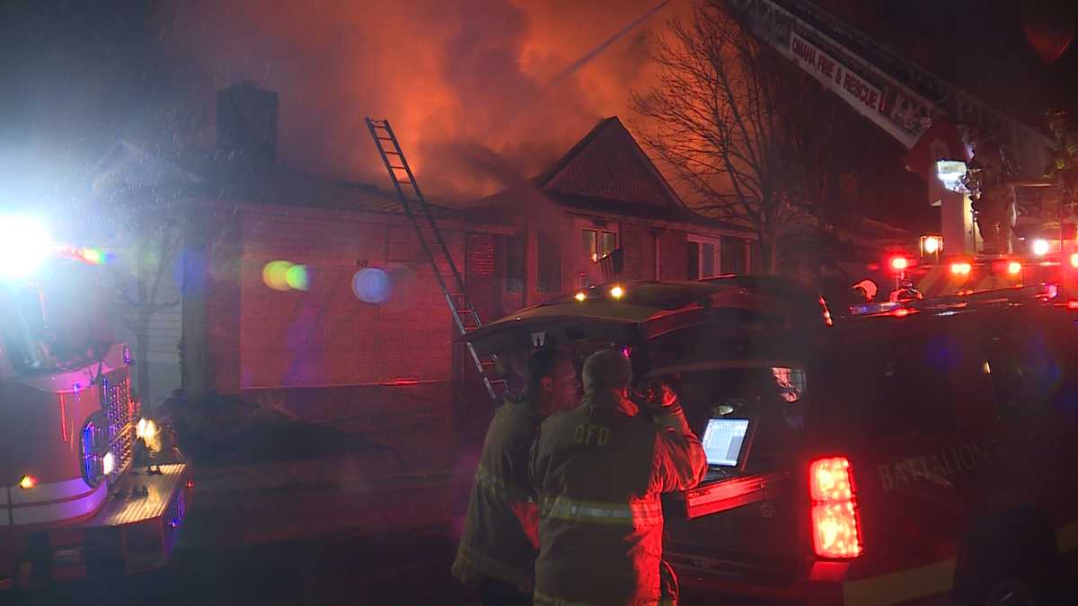 Omaha fire crews battle duplex fire
