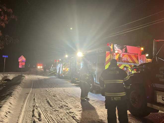 Saint Albans fire department investigates overnight fire